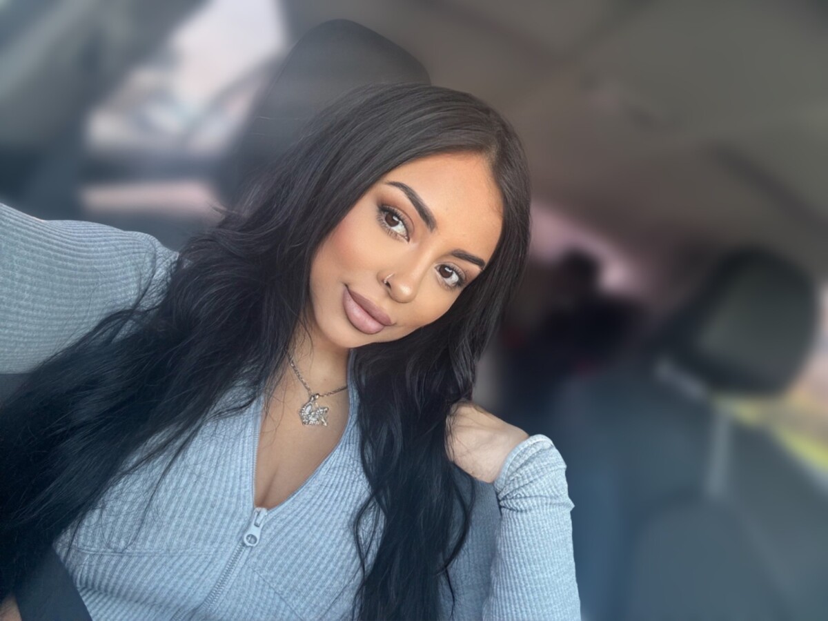 Clarissa -Massage Therapy- Knotless Touch